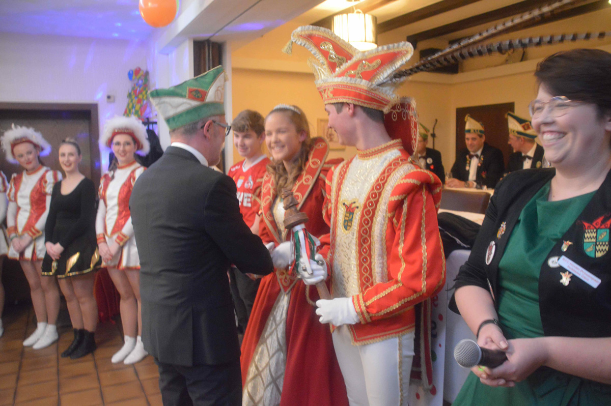 amtierende Kinderprinzenpaar des RCC Rhee - RCC Rhede 1973 e.V.